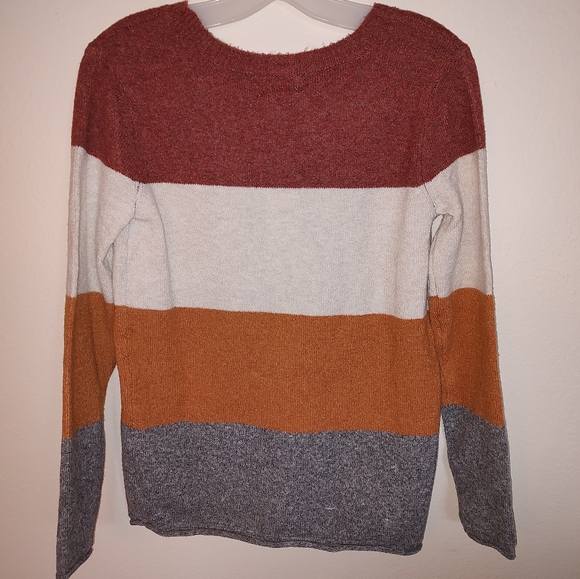 PINQUE | Sweaters | Pinque Crew Neck Sweater | Poshmark